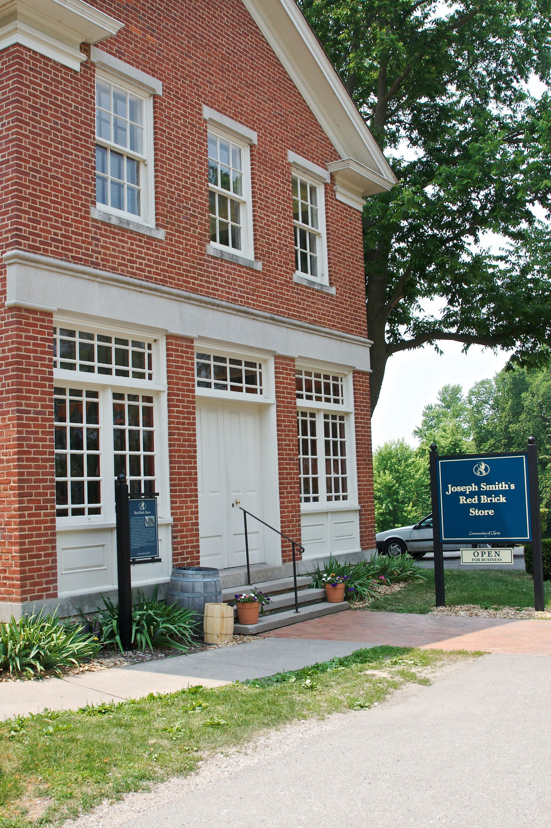 Red Brick Store